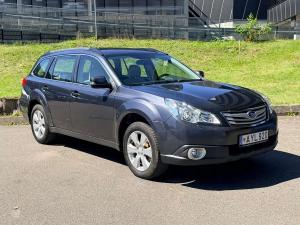 Grey Subaru Outback 2012 in Vilnius, with an engine capacity of 2.46 L and mileage of 209 thousand km for 5700 €, photo 5 on AUTOMOTO.COM.LV