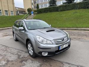 Pelēks Subaru Outback 2012 Viļņa, ar dzinēja tilpumu 2.00 L un nobraukumu 280 tūkst. km par 2700 €, foto 3 vietnē AUTOMOTO.COM.LV