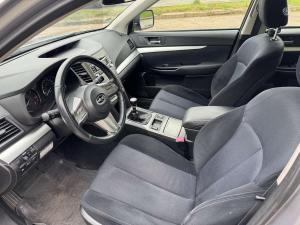 Pelēks Subaru Outback 2012 Viļņa, ar dzinēja tilpumu 2.00 L un nobraukumu 280 tūkst. km par 2700 €, foto 6 vietnē AUTOMOTO.COM.LV