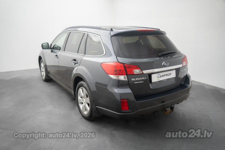 Grey Subaru Outback 2012 in Tallinn, with an engine capacity of 2.50 L and mileage of 230 thousand km for 6499 €, photo 8 on AUTOMOTO.COM.LV