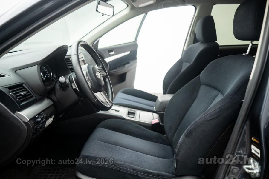 Grey Subaru Outback 2012 in Tallinn, with an engine capacity of 2.50 L and mileage of 230 thousand km for 6499 €, photo 10 on AUTOMOTO.COM.LV