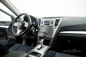 Grey Subaru Outback 2012 in Tallinn, with an engine capacity of 2.50 L and mileage of 230 thousand km for 6499 €, photo 14 on AUTOMOTO.COM.LV
