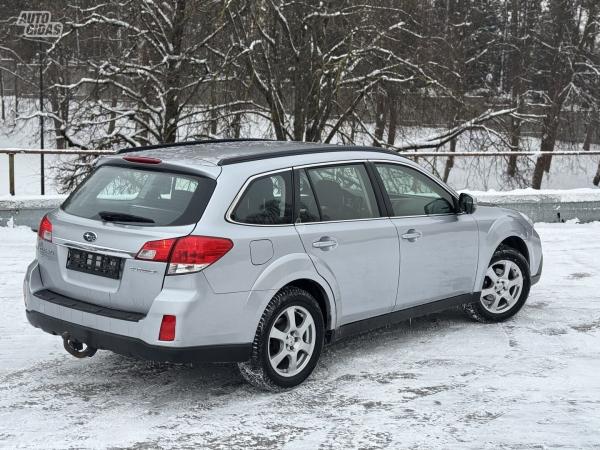 Pelēks Subaru Outback 2013 Viļņa, ar dzinēja tilpumu 2.50 L un nobraukumu 280 tūkst. km par 7100 €, foto 2 vietnē AUTOMOTO.COM.LV