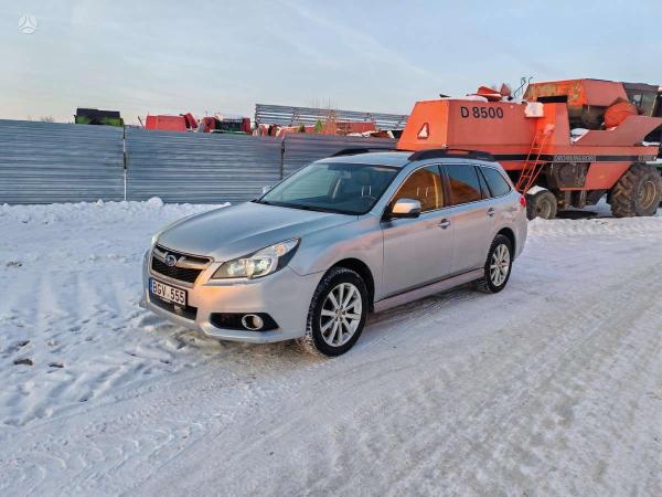 Grey Subaru Outback 2013 in Kaisiadorys, with an engine capacity of 2.50 L and mileage of 224 thousand km for 6300 €, photo 1 on AUTOMOTO.COM.LV