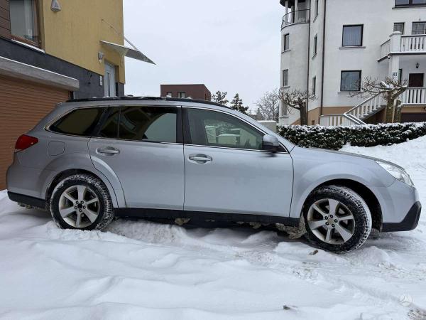 Pelēks Subaru Outback 2013 Kauņa, ar dzinēja tilpumu 2.50 L un nobraukumu 320 tūkst. km par 6300 €, foto 5 vietnē AUTOMOTO.COM.LV