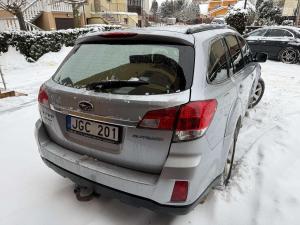 Pelēks Subaru Outback 2013 Kauņa, ar dzinēja tilpumu 2.50 L un nobraukumu 320 tūkst. km par 6300 €, foto 7 vietnē AUTOMOTO.COM.LV