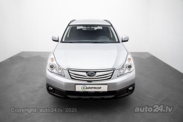Grey Subaru Outback 2013 in Tallinn, with an engine capacity of 2.50 L and mileage of 119 thousand km for 7999 €, photo 2 on AUTOMOTO.COM.LV
