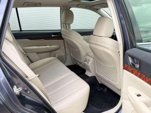 Grey Subaru Outback 2013 in Vilnius, with an engine capacity of 3.63 L and mileage of 215 thousand km for 6999 €, photo 14 on AUTOMOTO.COM.LV