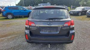 Pelēks Subaru Outback 2013 Plungė, ar dzinēja tilpumu 2.46 L un nobraukumu 210 tūkst. km par 5650 €, foto 5 vietnē AUTOMOTO.COM.LV