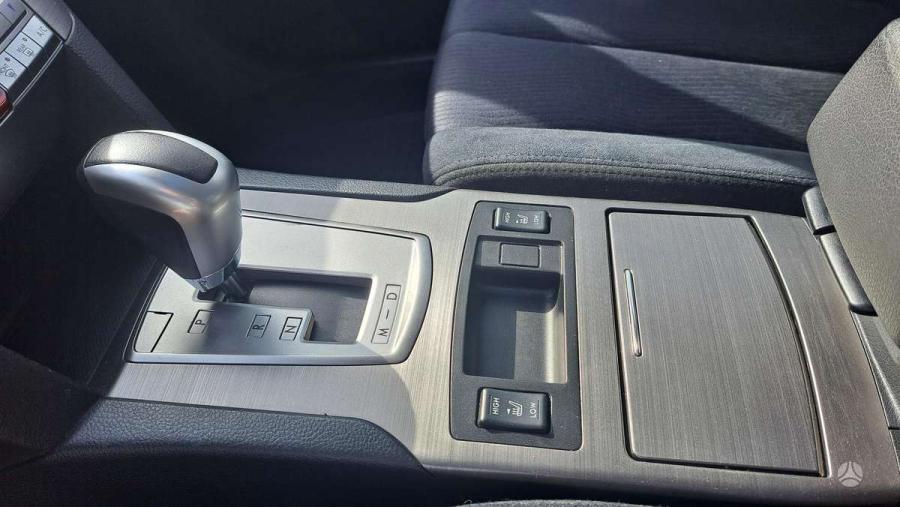 Pelēks Subaru Outback 2013 Plungė, ar dzinēja tilpumu 2.46 L un nobraukumu 210 tūkst. km par 5650 €, foto 14 vietnē AUTOMOTO.COM.LV