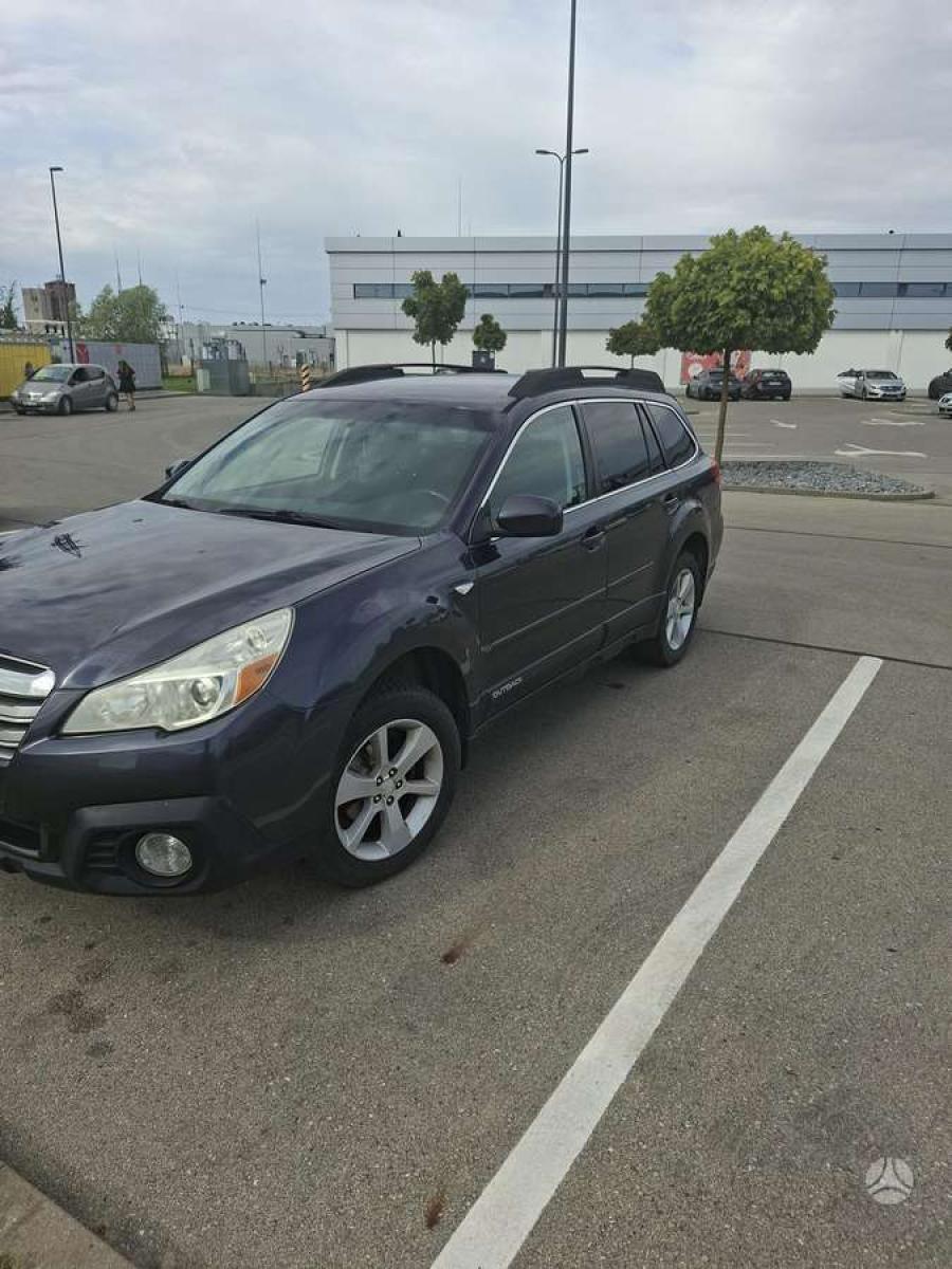 Pelēks Subaru Outback 2013 Kauņa, ar dzinēja tilpumu 2.46 L un nobraukumu 145 tūkst. km par 7800 €, foto 1 vietnē AUTOMOTO.COM.LV