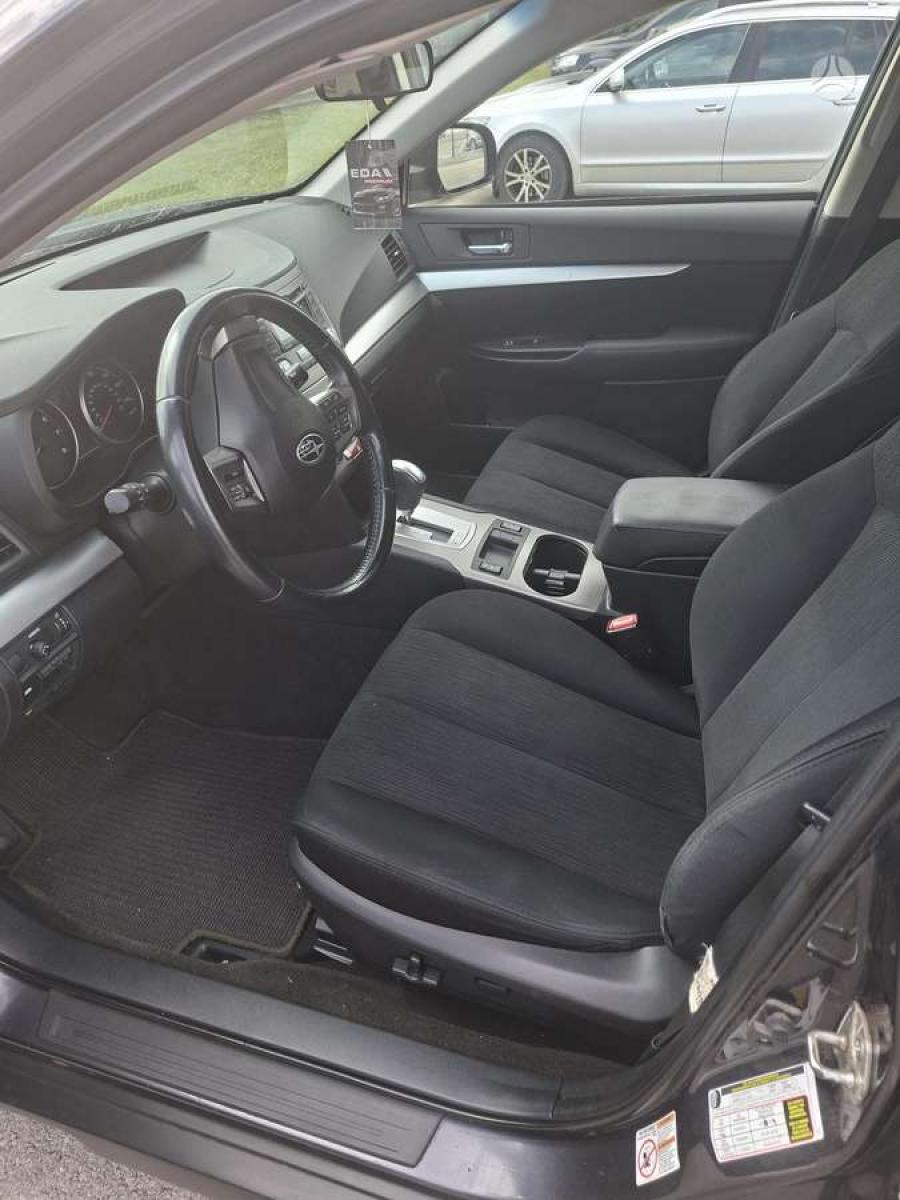 Pelēks Subaru Outback 2013 Kauņa, ar dzinēja tilpumu 2.46 L un nobraukumu 145 tūkst. km par 7800 €, foto 7 vietnē AUTOMOTO.COM.LV