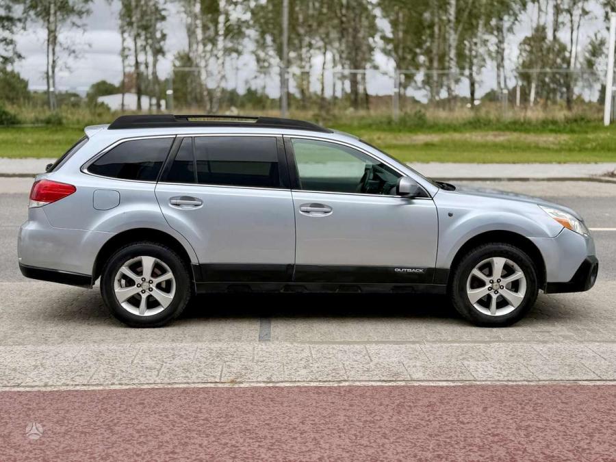 Grey Subaru Outback 2013 in Vilnius, with an engine capacity of 2.50 L and mileage of 255 thousand km for 3550 €, photo 5 on AUTOMOTO.COM.LV
