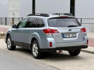Grey Subaru Outback 2013 in Vilnius, with an engine capacity of 2.50 L and mileage of 255 thousand km for 3550 €, photo 7 on AUTOMOTO.COM.LV