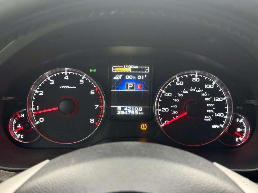 Grey Subaru Outback 2013 in Vilnius, with an engine capacity of 2.50 L and mileage of 255 thousand km for 3550 €, photo 24 on AUTOMOTO.COM.LV