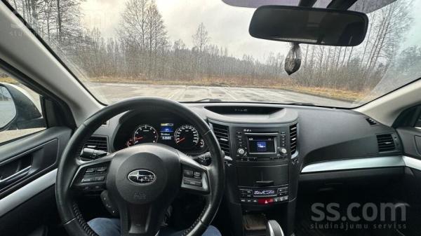 Pelēks Subaru Outback 2013 Rīga, ar dzinēja tilpumu 2.50 L un nobraukumu 223 tūkst. km par 5500 €, foto 6 vietnē AUTOMOTO.COM.LV