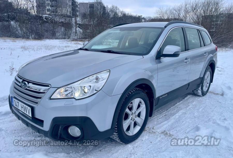 Grey Subaru Outback 2014 in Tallinn, with an engine capacity of 2.50 L and mileage of 247 thousand km for 5990 €, photo 1 on AUTOMOTO.COM.LV