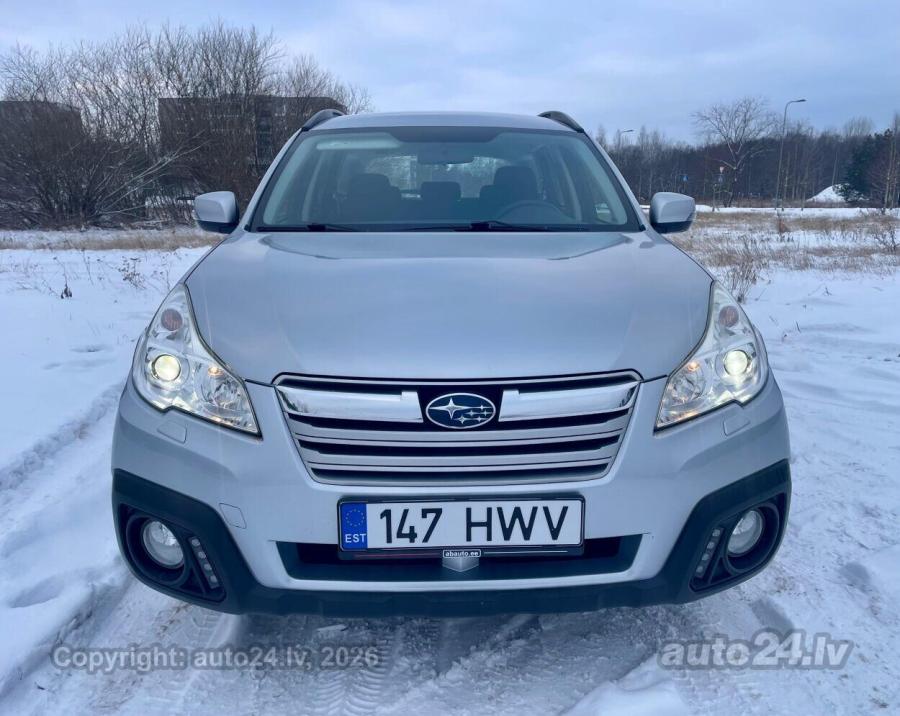 Grey Subaru Outback 2014 in Tallinn, with an engine capacity of 2.50 L and mileage of 247 thousand km for 5990 €, photo 2 on AUTOMOTO.COM.LV