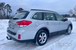Grey Subaru Outback 2014 in Tallinn, with an engine capacity of 2.50 L and mileage of 247 thousand km for 5990 €, photo 6 on AUTOMOTO.COM.LV