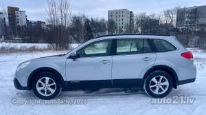 Grey Subaru Outback 2014 in Tallinn, with an engine capacity of 2.50 L and mileage of 247 thousand km for 5990 €, photo 7 on AUTOMOTO.COM.LV
