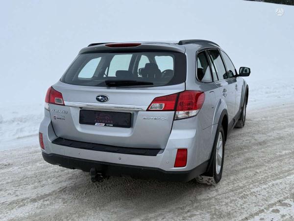 Grey Subaru Outback 2014 in Vilnius, with an engine capacity of 2.50 L and mileage of 247 thousand km for 7800 €, photo 10 on AUTOMOTO.COM.LV
