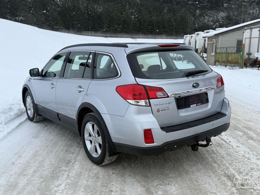 Grey Subaru Outback 2014 in Vilnius, with an engine capacity of 2.50 L and mileage of 247 thousand km for 7800 €, photo 6 on AUTOMOTO.COM.LV