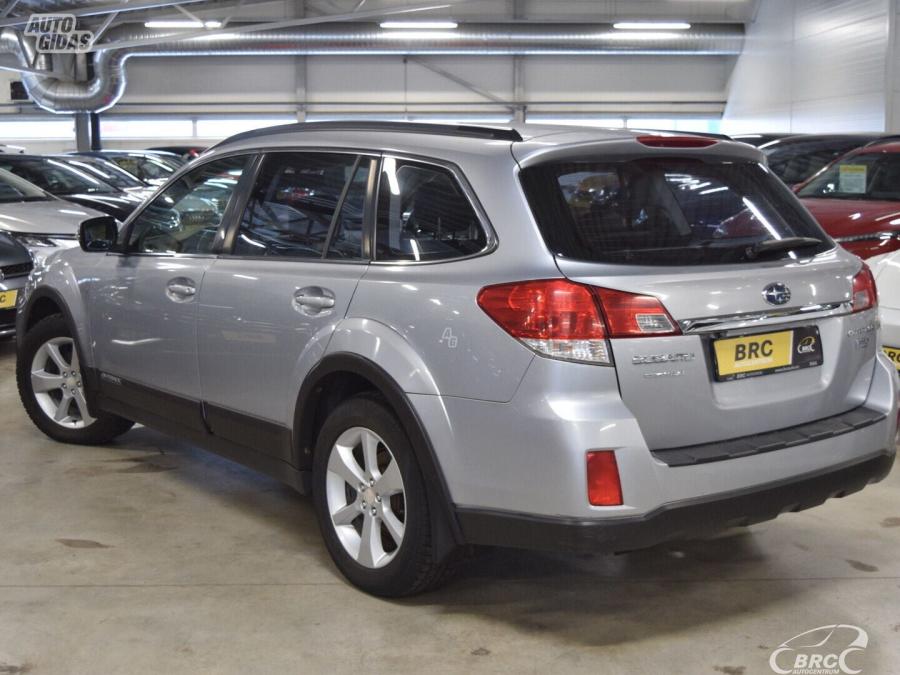 Grey Subaru Outback 2014 in Riga, with an engine capacity of 2.00 L and mileage of 337 thousand km for 2900 €, photo 21 on AUTOMOTO.COM.LV