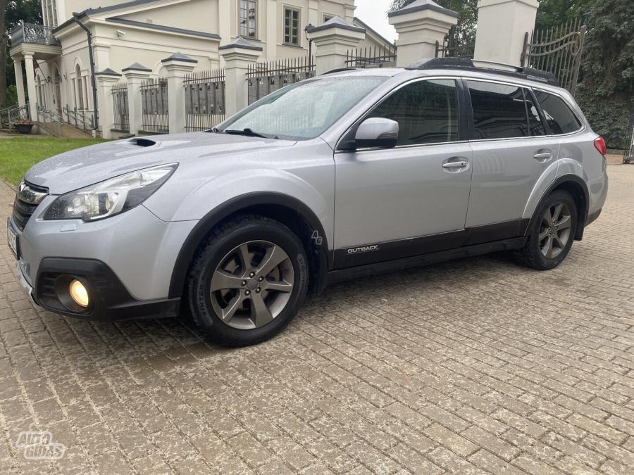 Grey Subaru Outback 2014 in Vilnius, with an engine capacity of 2.00 L and mileage of 350 thousand km for 6200 €, photo 7 on AUTOMOTO.COM.LV