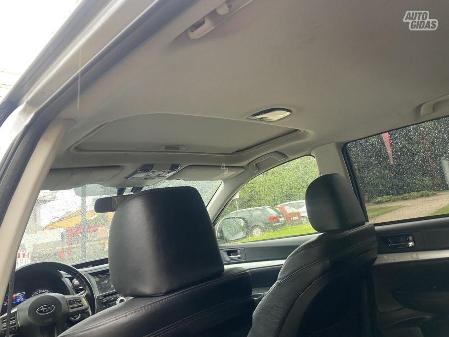 Grey Subaru Outback 2014 in Vilnius, with an engine capacity of 2.00 L and mileage of 350 thousand km for 6200 €, photo 22 on AUTOMOTO.COM.LV