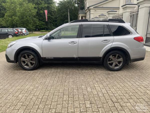 Grey Subaru Outback 2014 in Vilnius, with an engine capacity of 2.00 L and mileage of 350 thousand km for 6200 €, photo 4 on AUTOMOTO.COM.LV