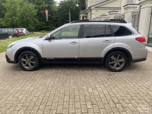 Grey Subaru Outback 2014 in Vilnius, with an engine capacity of 2.00 L and mileage of 350 thousand km for 6200 €, photo 5 on AUTOMOTO.COM.LV