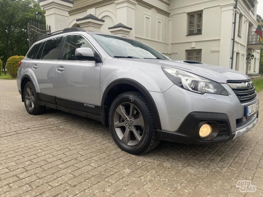 Grey Subaru Outback 2014 in Vilnius, with an engine capacity of 2.00 L and mileage of 350 thousand km for 6200 €, photo 10 on AUTOMOTO.COM.LV