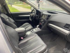Grey Subaru Outback 2014 in Vilnius, with an engine capacity of 2.00 L and mileage of 350 thousand km for 6200 €, photo 24 on AUTOMOTO.COM.LV