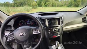 Grey Subaru Outback 2014 in Tallinn, with an engine capacity of 2.50 L and mileage of 211 thousand km for 6499 €, photo 6 on AUTOMOTO.COM.LV