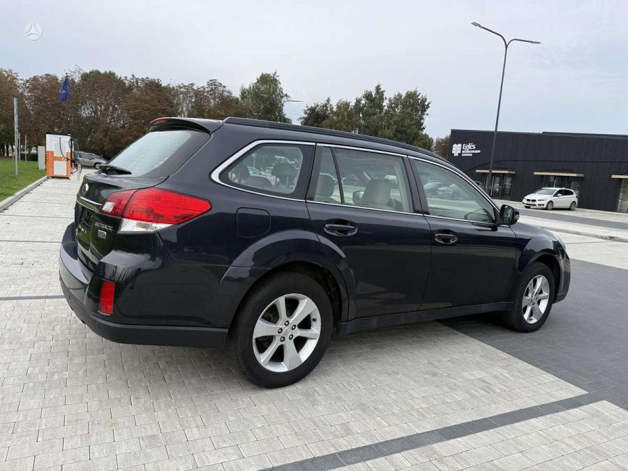 Pelēks Subaru Outback 2014 Šauļi, ar dzinēja tilpumu 2.00 L un nobraukumu 220 tūkst. km par 4500 €, foto 8 vietnē AUTOMOTO.COM.LV