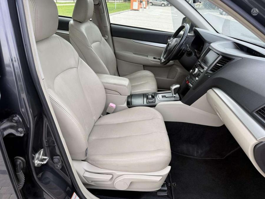 Pelēks Subaru Outback 2014 Šauļi, ar dzinēja tilpumu 2.00 L un nobraukumu 220 tūkst. km par 4500 €, foto 11 vietnē AUTOMOTO.COM.LV