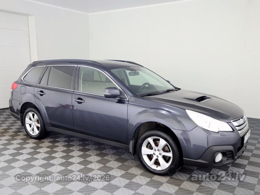 Grey Subaru Outback 2014 in Tallinn, with an engine capacity of 2.00 L and mileage of 363 thousand km for 3499 €, photo 1 on AUTOMOTO.COM.LV