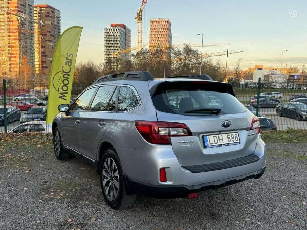 Grey Subaru Outback 2015 in Vilnius, with an engine capacity of 2.46 L and mileage of 286 thousand km for 9500 €, photo 8 on AUTOMOTO.COM.LV