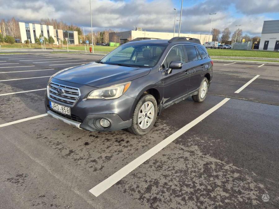 Grey Subaru Outback 2015 in Gargzdai, with an engine capacity of 2.50 L and mileage of 127 thousand km for 11600 €, photo 2 on AUTOMOTO.COM.LV