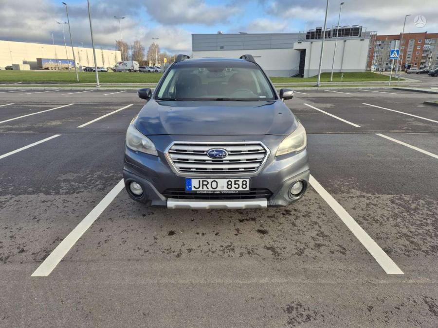 Grey Subaru Outback 2015 in Gargzdai, with an engine capacity of 2.50 L and mileage of 127 thousand km for 11600 €, photo 3 on AUTOMOTO.COM.LV