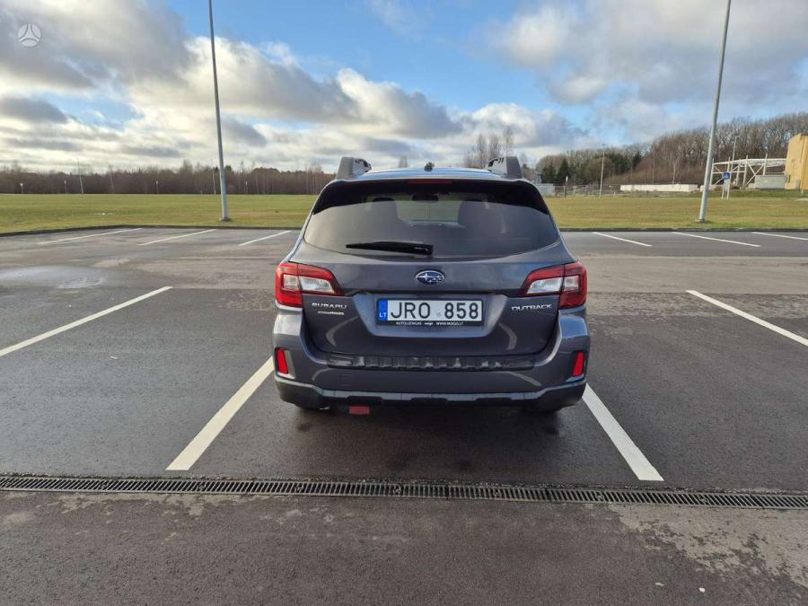Grey Subaru Outback 2015 in Gargzdai, with an engine capacity of 2.50 L and mileage of 127 thousand km for 11600 €, photo 7 on AUTOMOTO.COM.LV