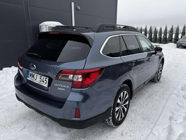Pelēks Subaru Outback 2015 Kauņa, ar dzinēja tilpumu 3.60 L un nobraukumu 112 tūkst. km par 13800 €, foto 4 vietnē AUTOMOTO.COM.LV