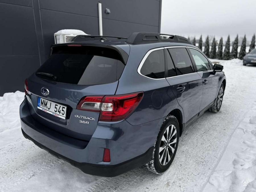 Pelēks Subaru Outback 2015 Kauņa, ar dzinēja tilpumu 3.60 L un nobraukumu 112 tūkst. km par 13800 €, foto 4 vietnē AUTOMOTO.COM.LV