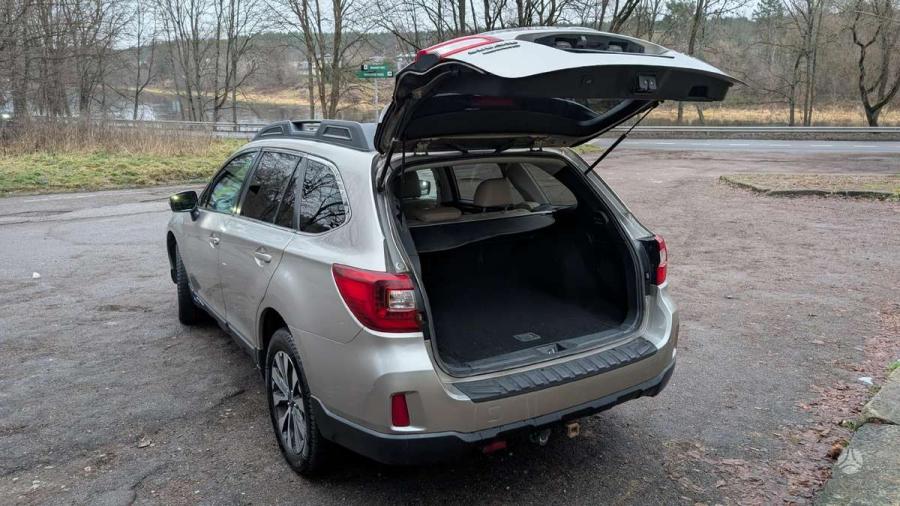 Pelēks Subaru Outback 2015 Viļņa, ar dzinēja tilpumu 2.50 L un nobraukumu 240 tūkst. km par 7900 €, foto 7 vietnē AUTOMOTO.COM.LV