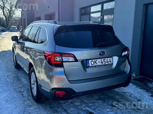 Pelēks Subaru Outback 2015 Rīga, ar dzinēja tilpumu 2.50 L un nobraukumu 218 tūkst. km par 13500 €, foto 4 vietnē AUTOMOTO.COM.LV