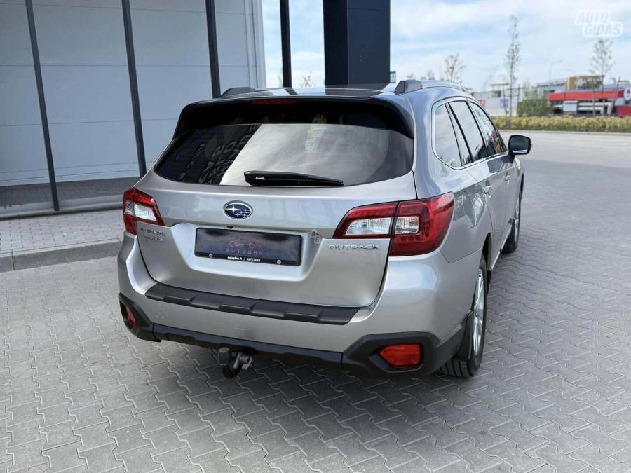 Grey Subaru Outback 2015 in Vilnius, with an engine capacity of 2.50 L and mileage of 266 thousand km for 11800 €, photo 10 on AUTOMOTO.COM.LV