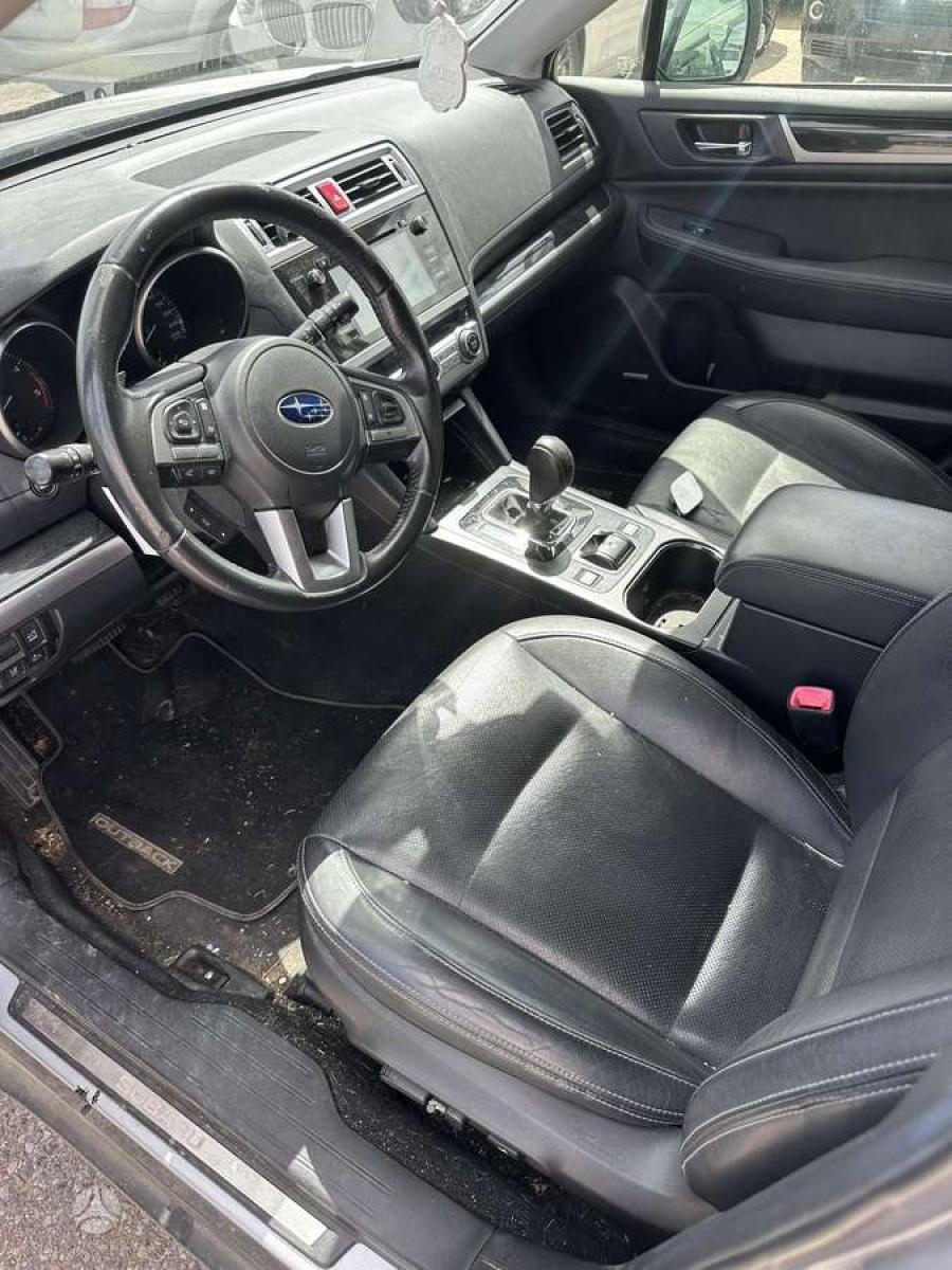 Pelēks Subaru Outback 2015 Kauņa, ar dzinēja tilpumu 0.00 L un nobraukumu 204 tūkst. km par 3509 €, foto 7 vietnē AUTOMOTO.COM.LV