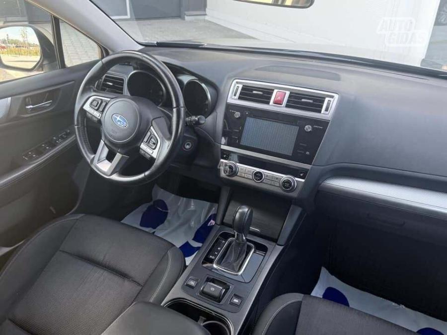Pelēks Subaru Outback 2015 Viļņa, ar dzinēja tilpumu 2.50 L un nobraukumu 236 tūkst. km par 12300 €, foto 17 vietnē AUTOMOTO.COM.LV