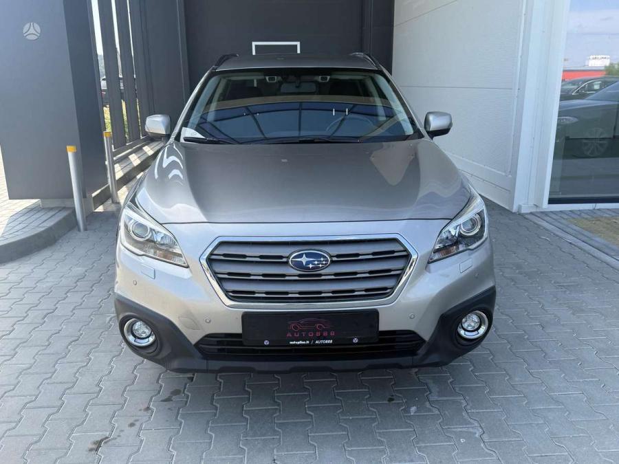 Grey Subaru Outback 2015 in Vilnius, with an engine capacity of 2.50 L and mileage of 236 thousand km for 12300 €, photo 4 on AUTOMOTO.COM.LV