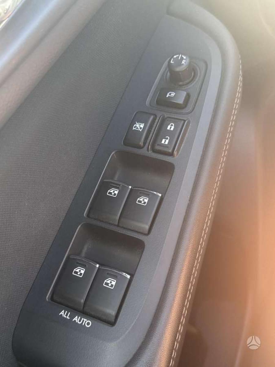 Grey Subaru Outback 2015 in Vilnius, with an engine capacity of 2.50 L and mileage of 236 thousand km for 12300 €, photo 15 on AUTOMOTO.COM.LV
